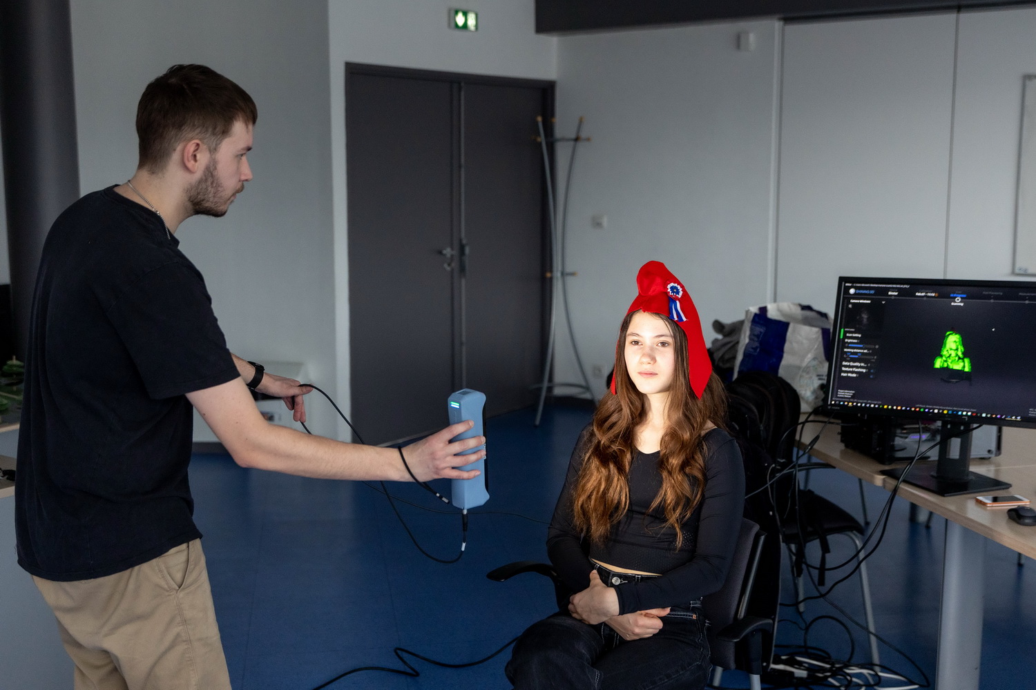 Info Tours | [Photos du jour] Une ado de Saint-Avertin choisie pour représenter Marianne à l ...